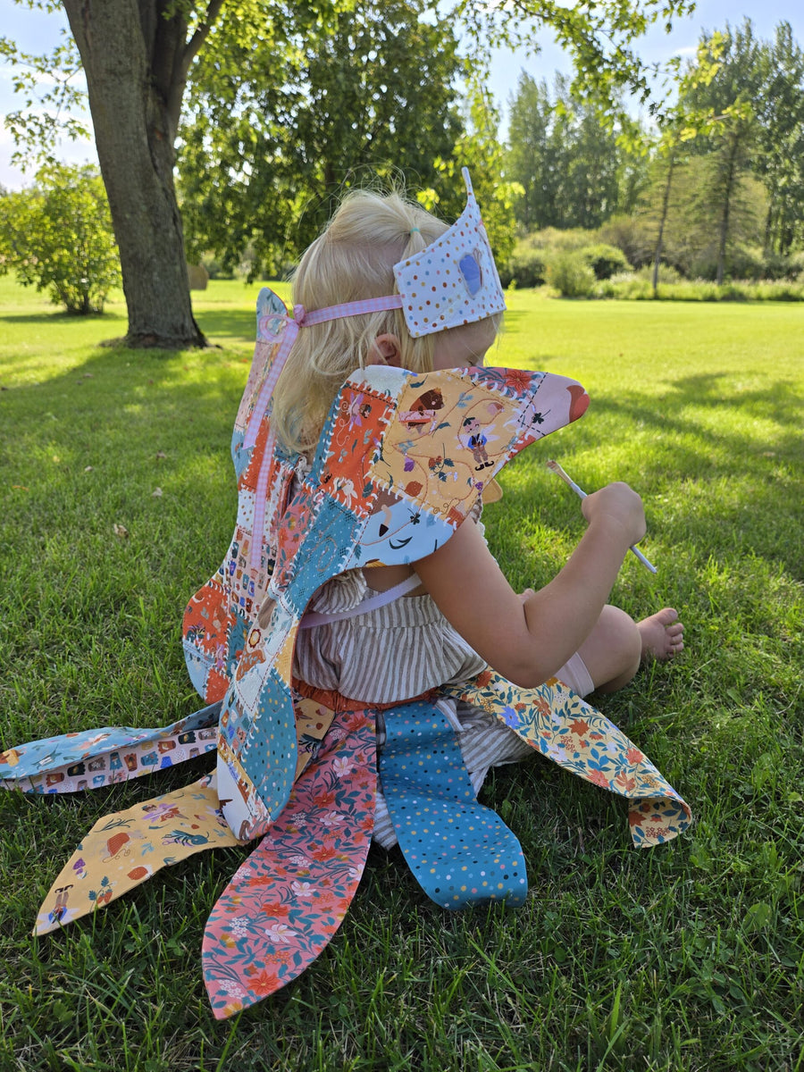 Sew a Fairy Dress-Up Set with Structure and Sparkle – thermoweb.com